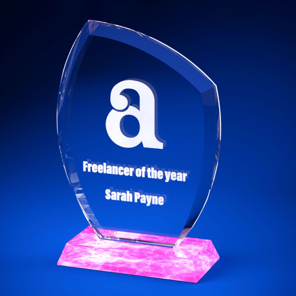 Shield Award in crystal | Laser Crystal Award